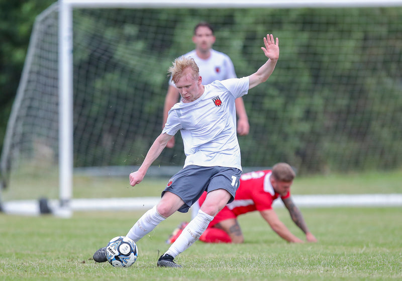 Adam Blakeman signs on